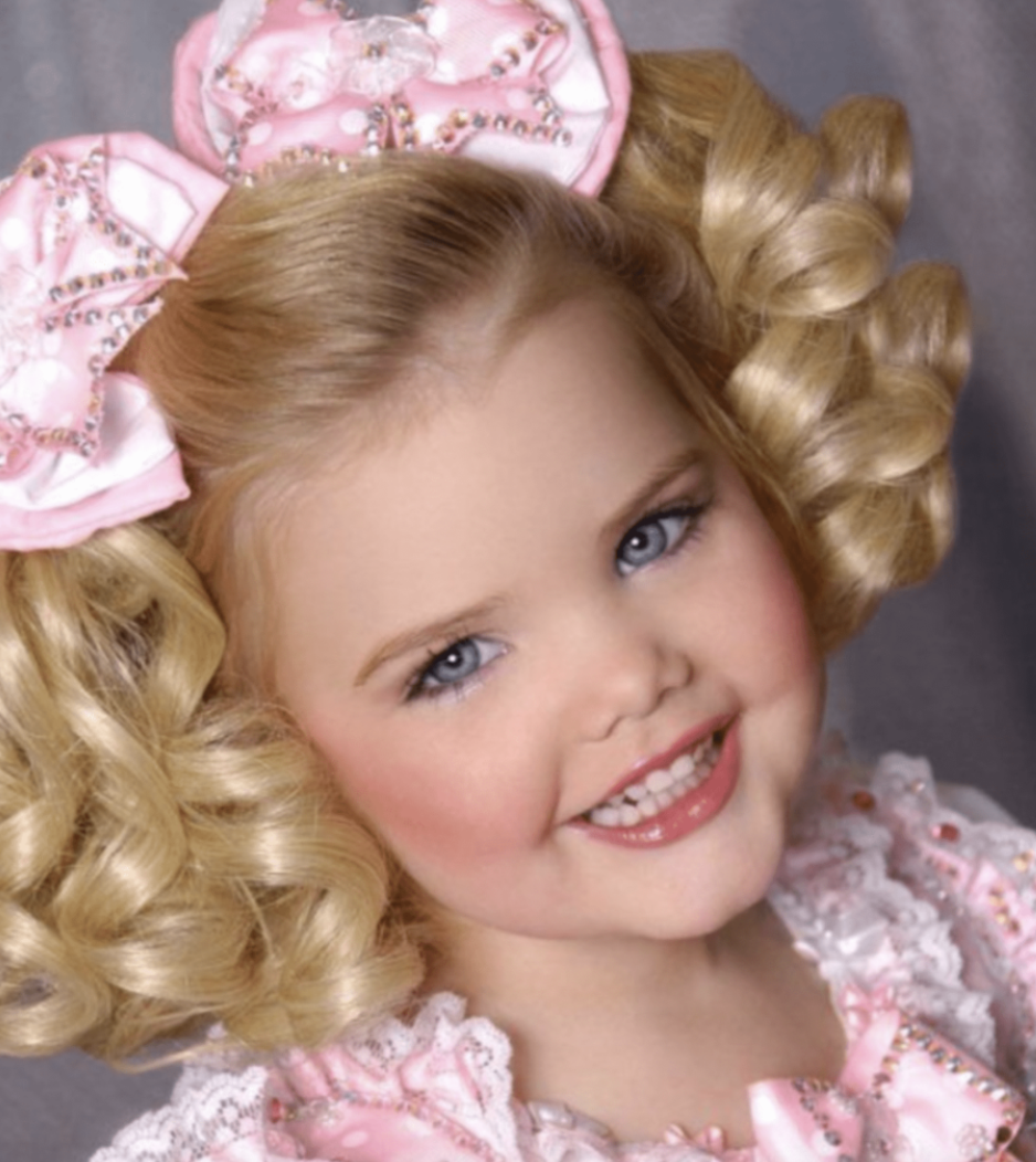 Beauty Pageants: A Journey through Glitz and Glamour – Reading Diet